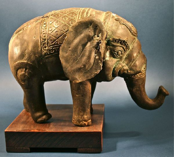 Busacca Gallery: Large Antique Decorative Bronze Elephant Statue Indian ...